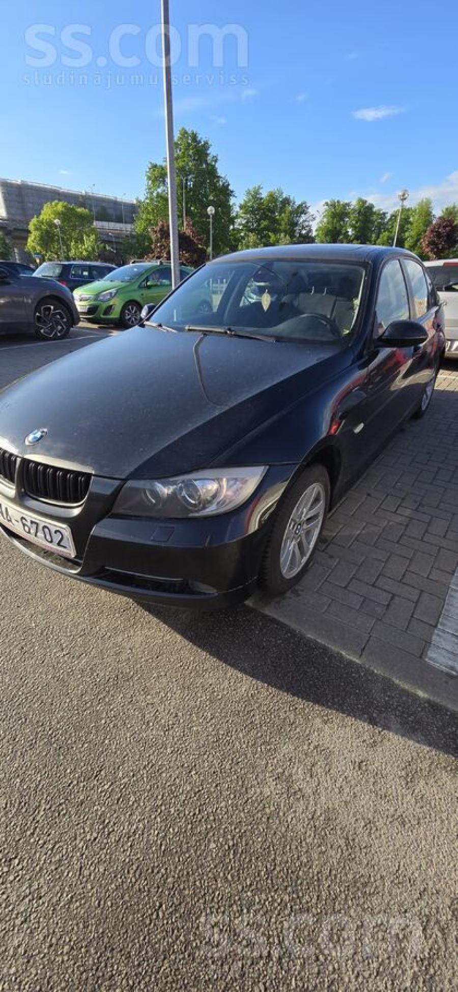 Melns BMW 320 2007 Rīga, ar dzinēja tilpumu 2.00 L un nobraukumu 189 tūkst. km par 2500 €, foto 15 vietnē AUTOMOTO.COM.LV