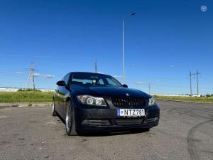Melns BMW 320 2007 Panevēža, ar dzinēja tilpumu 2.00 L un nobraukumu 516 tūkst. km par 3399 €, foto 4 vietnē AUTOMOTO.COM.LV