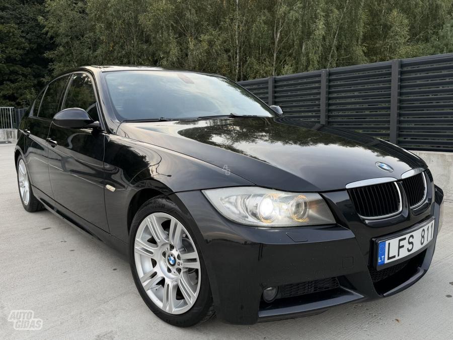 Melns BMW 320 2007 Viļņa, ar dzinēja tilpumu 2.00 L un nobraukumu 252 tūkst. km par 4899 €, foto 4 vietnē AUTOMOTO.COM.LV