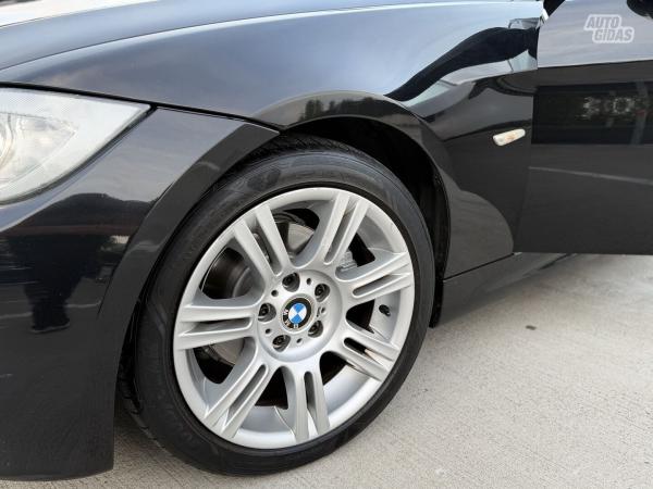 Melns BMW 320 2007 Viļņa, ar dzinēja tilpumu 2.00 L un nobraukumu 252 tūkst. km par 4899 €, foto 10 vietnē AUTOMOTO.COM.LV