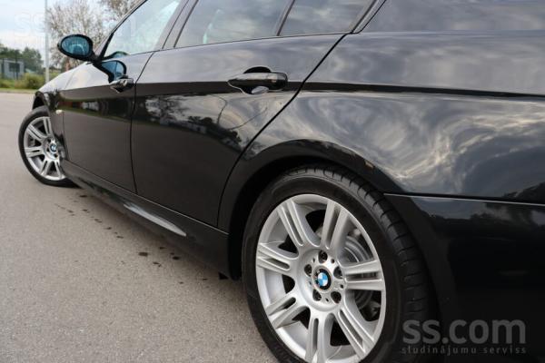 BMW 320 2007 Rīga vietnē Melns BMW 320 2007 Rīga, ar dzinēja tilpumu 2.00 L un nobraukumu 252 tūkst. km par 6490 €, foto 5 vietnē AUTOMOTO.COM.LV