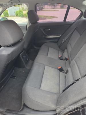 Black BMW 320 2007 in Riga, with an engine capacity of 2.00 L and mileage of 422 thousand km for 3650 €, photo 12 on AUTOMOTO.COM.LV