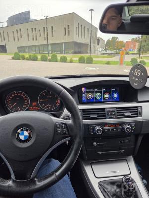 Black BMW 320 2007 in Riga, with an engine capacity of 2.00 L and mileage of 422 thousand km for 3650 €, photo 14 on AUTOMOTO.COM.LV