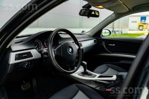 Melns BMW 320 2008 Rīga, ar dzinēja tilpumu 2.00 L un nobraukumu 303 tūkst. km par 3350 €, foto 11 vietnē AUTOMOTO.COM.LV
