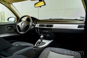 Melns BMW 320 2008 Rīga, ar dzinēja tilpumu 2.00 L un nobraukumu 303 tūkst. km par 3350 €, foto 13 vietnē AUTOMOTO.COM.LV
