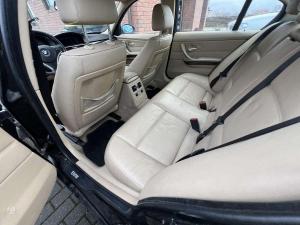 Melns BMW 320 2008 Klaipėda, ar dzinēja tilpumu 2.00 L un nobraukumu 332 tūkst. km par 1800 €, foto 11 vietnē AUTOMOTO.COM.LV