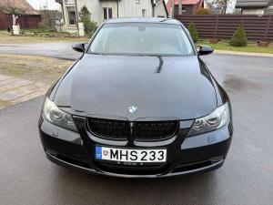 Black BMW 320 2008 in Radviliskis, with an engine capacity of 2.00 L and mileage of 259 thousand km for 5200 €, photo 2 on AUTOMOTO.COM.LV