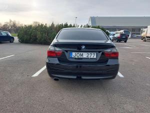 Melns BMW 320 2008 Šauļi, ar dzinēja tilpumu 2.00 L un nobraukumu 254 tūkst. km par 4200 €, foto 2 vietnē AUTOMOTO.COM.LV