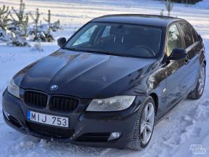 Melns BMW 320 2008 Radviliškis, ar dzinēja tilpumu 2.00 L un nobraukumu 371 tūkst. km par 2550 €, foto  vietnē AUTOMOTO.COM.LV