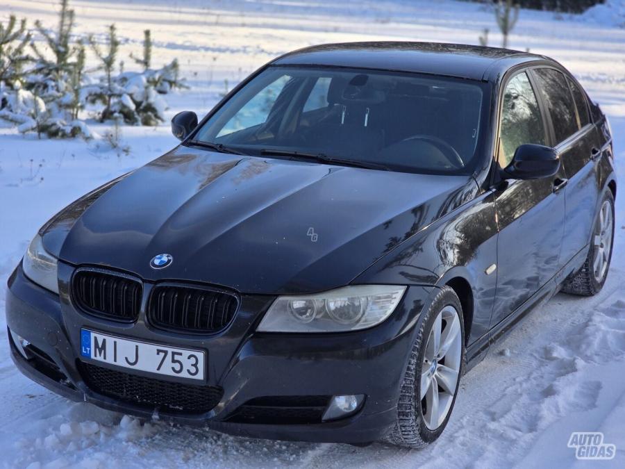 Black BMW 320 2008 in Radviliskis, with an engine capacity of 2.00 L and mileage of 371 thousand km for 2550 €, photo 1 on AUTOMOTO.COM.LV