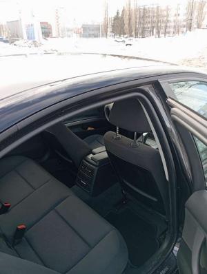 Melns BMW 320 2008 Klaipėda, ar dzinēja tilpumu 2.00 L un nobraukumu 230 tūkst. km par 2500 €, foto 12 vietnē AUTOMOTO.COM.LV
