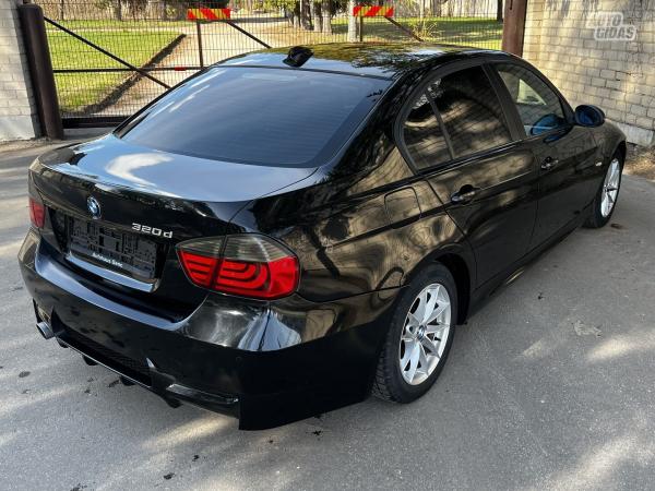 Black BMW 320 2008 in Prienai, with an engine capacity of 2.00 L and mileage of 300 thousand km for 3200 €, photo 3 on AUTOMOTO.COM.LV