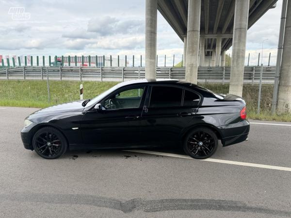 Melns BMW 320 2008 Kauņa, ar dzinēja tilpumu 2.00 L un nobraukumu 320 tūkst. km par 2970 €, foto 9 vietnē AUTOMOTO.COM.LV