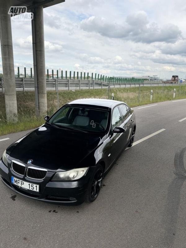 Melns BMW 320 2008 Kauņa, ar dzinēja tilpumu 2.00 L un nobraukumu 320 tūkst. km par 2970 €, foto 8 vietnē AUTOMOTO.COM.LV