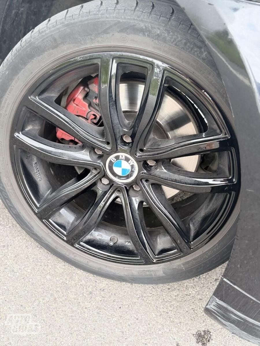 Melns BMW 320 2008 Kauņa, ar dzinēja tilpumu 2.00 L un nobraukumu 320 tūkst. km par 2970 €, foto 13 vietnē AUTOMOTO.COM.LV