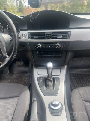 Melns BMW 320 2008 Ogre, ar dzinēja tilpumu 2.00 L un nobraukumu 312 tūkst. km par 3550 €, foto 4 vietnē AUTOMOTO.COM.LV