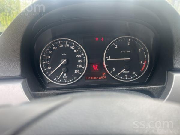 Черный БМВ 320 2008 в Огре, объемом двигателя 2.00 л и пробегом 312 тыс. км за 3550 €, фото 4 на AUTOMOTO.COM.LV
