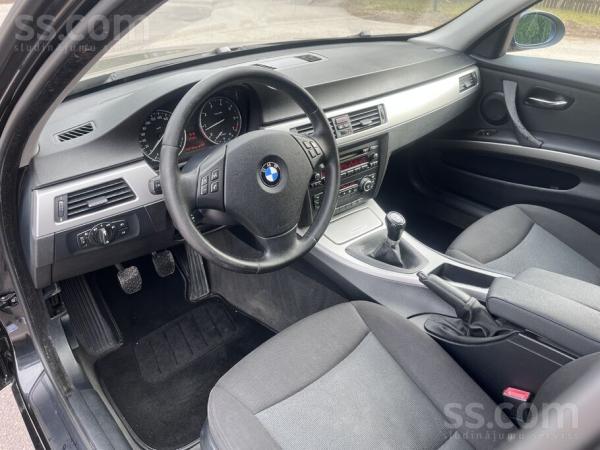 Melns BMW 320 2008 Jūrmala, ar dzinēja tilpumu 2.00 L un nobraukumu 0 tūkst. km par 3500 €, foto 7 vietnē AUTOMOTO.COM.LV