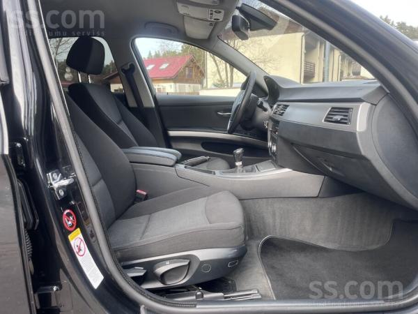 Melns BMW 320 2008 Jūrmala, ar dzinēja tilpumu 2.00 L un nobraukumu 0 tūkst. km par 3500 €, foto 9 vietnē AUTOMOTO.COM.LV