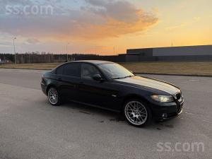 Black BMW 320 2008 in Ogre, with an engine capacity of 2.00 L and mileage of 0 thousand km for 4800 €, photo 8 on AUTOMOTO.COM.LV