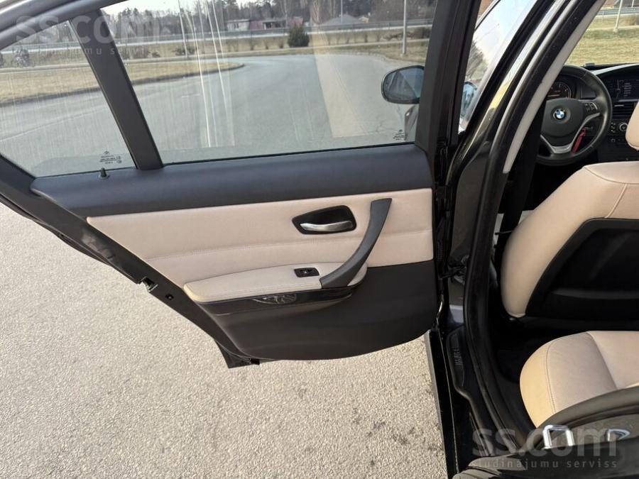 Black BMW 320 2008 in Ogre, with an engine capacity of 2.00 L and mileage of 0 thousand km for 4800 €, photo 13 on AUTOMOTO.COM.LV