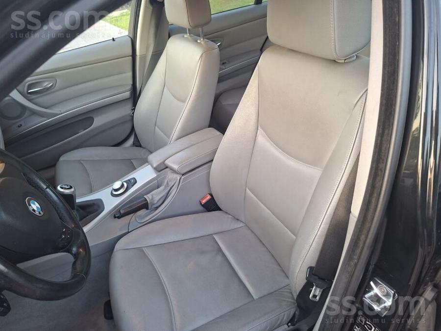 Melns BMW 320 2008 Jelgava, ar dzinēja tilpumu 2.00 L un nobraukumu 261 tūkst. km par 4800 €, foto 13 vietnē AUTOMOTO.COM.LV