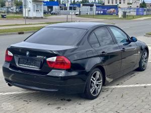 Черный БМВ 320 2008 в Кретинга, объемом двигателя 2.00 л и пробегом 273 тыс. км за 4000 €, фото 5 на AUTOMOTO.COM.LV