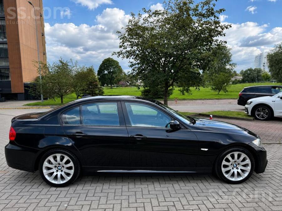 Black BMW 320 2008 in Riga, with an engine capacity of 2.00 L and mileage of 390 thousand km for 5390 €, photo 3 on AUTOMOTO.COM.LV