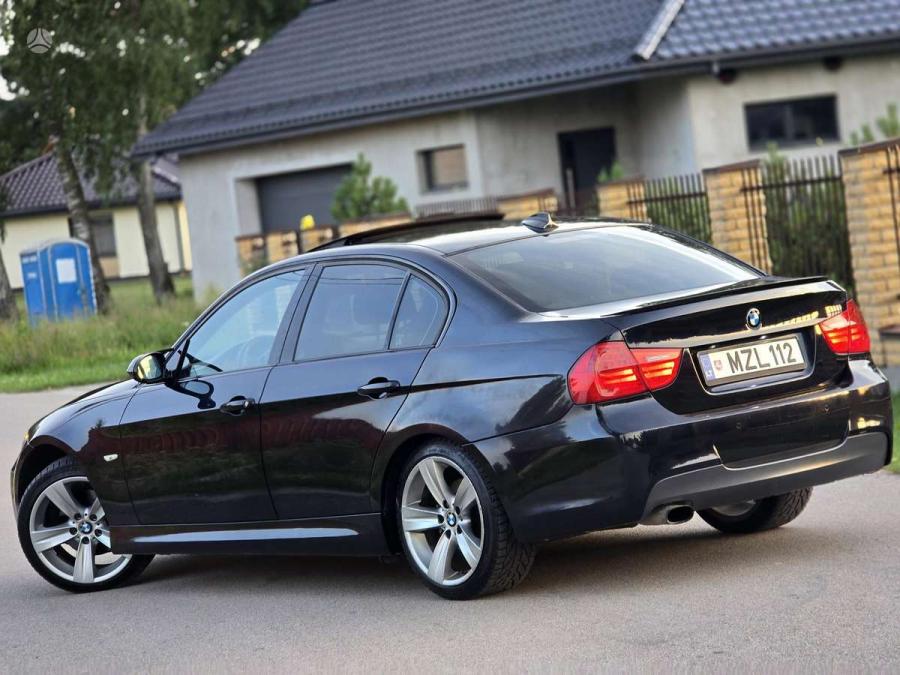 Melns BMW 320 2008 Radviliškis, ar dzinēja tilpumu 2.00 L un nobraukumu 285 tūkst. km par 5300 €, foto 15 vietnē AUTOMOTO.COM.LV