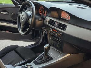 Melns BMW 320 2008 Radviliškis, ar dzinēja tilpumu 2.00 L un nobraukumu 285 tūkst. km par 5300 €, foto 22 vietnē AUTOMOTO.COM.LV