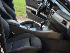 Melns BMW 320 2008 Radviliškis, ar dzinēja tilpumu 2.00 L un nobraukumu 285 tūkst. km par 5300 €, foto 23 vietnē AUTOMOTO.COM.LV