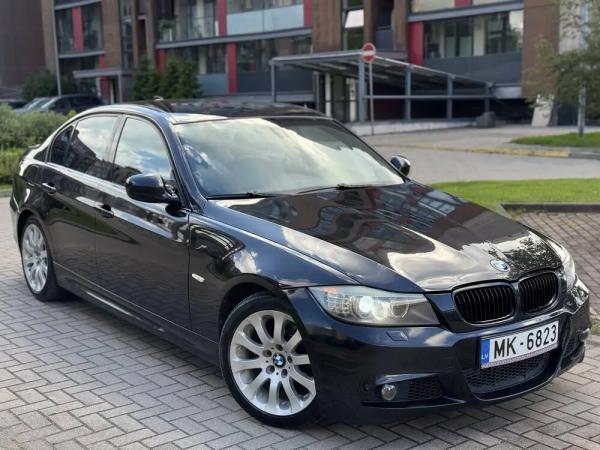 Black BMW 320 2008 in Riga, with an engine capacity of 2.00 L and mileage of 390 thousand km for 5390 €, photo 1 on AUTOMOTO.COM.LV