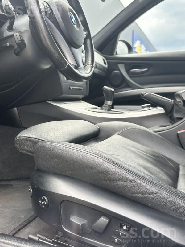 Melns BMW 320 2008 Rīga, ar dzinēja tilpumu 2.00 L un nobraukumu 302 tūkst. km par 5800 €, foto 8 vietnē AUTOMOTO.COM.LV