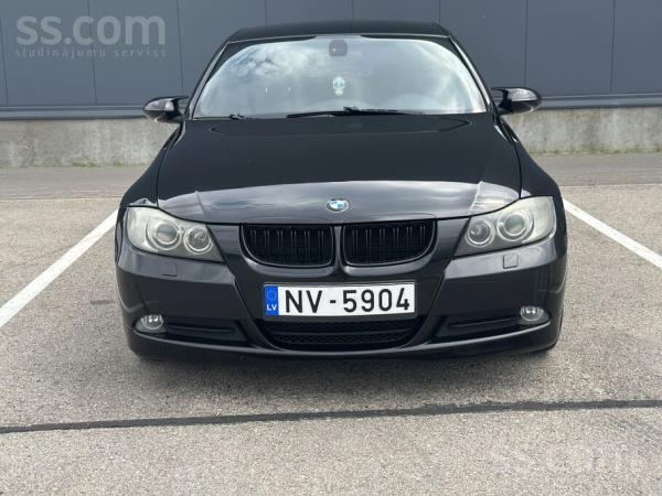 Melns BMW 320 2008 Rīga, ar dzinēja tilpumu 2.00 L un nobraukumu 302 tūkst. km par 5800 €, foto 2 vietnē AUTOMOTO.COM.LV