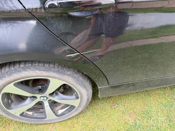 Melns BMW 320 2008 Rīga, ar dzinēja tilpumu 2.00 L un nobraukumu 328 tūkst. km par 3850 €, foto 6 vietnē AUTOMOTO.COM.LV