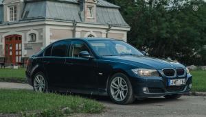 Черный БМВ 320 2008 в Вильнюс, объемом двигателя 2.00 л и пробегом 257 тыс. км за 4000 €, фото 22 на AUTOMOTO.COM.LV