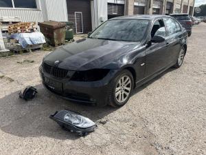 Black BMW 320 2008 in Kaunas, with an engine capacity of 2.00 L and mileage of 296 thousand km for 1550 €, photo 4 on AUTOMOTO.COM.LV