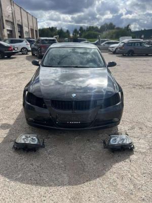 Black BMW 320 2008 in Kaunas, with an engine capacity of 2.00 L and mileage of 296 thousand km for 1550 €, photo 5 on AUTOMOTO.COM.LV
