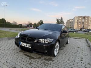 Melns BMW 320 2008 Telšiai, ar dzinēja tilpumu 2.00 L un nobraukumu 295 tūkst. km par 7200 €, foto 4 vietnē AUTOMOTO.COM.LV