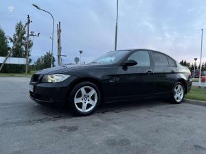 Black BMW 320 2008 in Joniskis, with an engine capacity of 2.00 L and mileage of 278 thousand km for 3650 €, photo 4 on AUTOMOTO.COM.LV