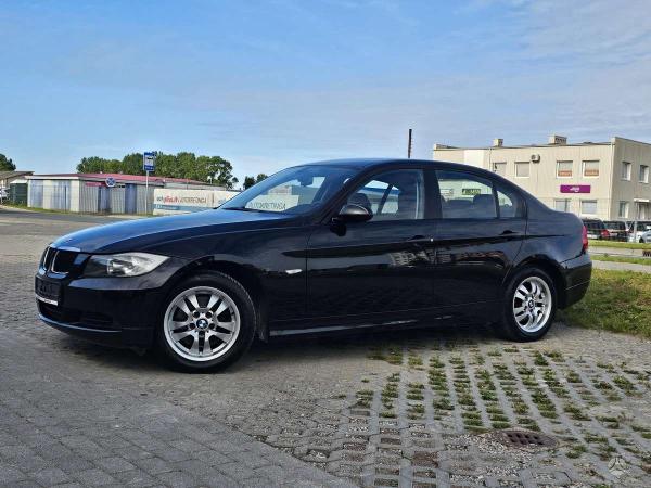 Melns BMW 320 2008 Kretinga, ar dzinēja tilpumu 2.00 L un nobraukumu 254 tūkst. km par 4199 €, foto 7 vietnē AUTOMOTO.COM.LV