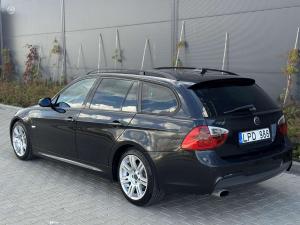 Melns BMW 320 2008 Viļņa, ar dzinēja tilpumu 2.00 L un nobraukumu 279 tūkst. km par 3800 €, foto 4 vietnē AUTOMOTO.COM.LV