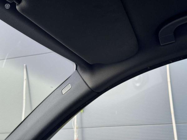 Black BMW 320 2008 in Vilnius, with an engine capacity of 2.00 L and mileage of 279 thousand km for 3800 €, photo 7 on AUTOMOTO.COM.LV
