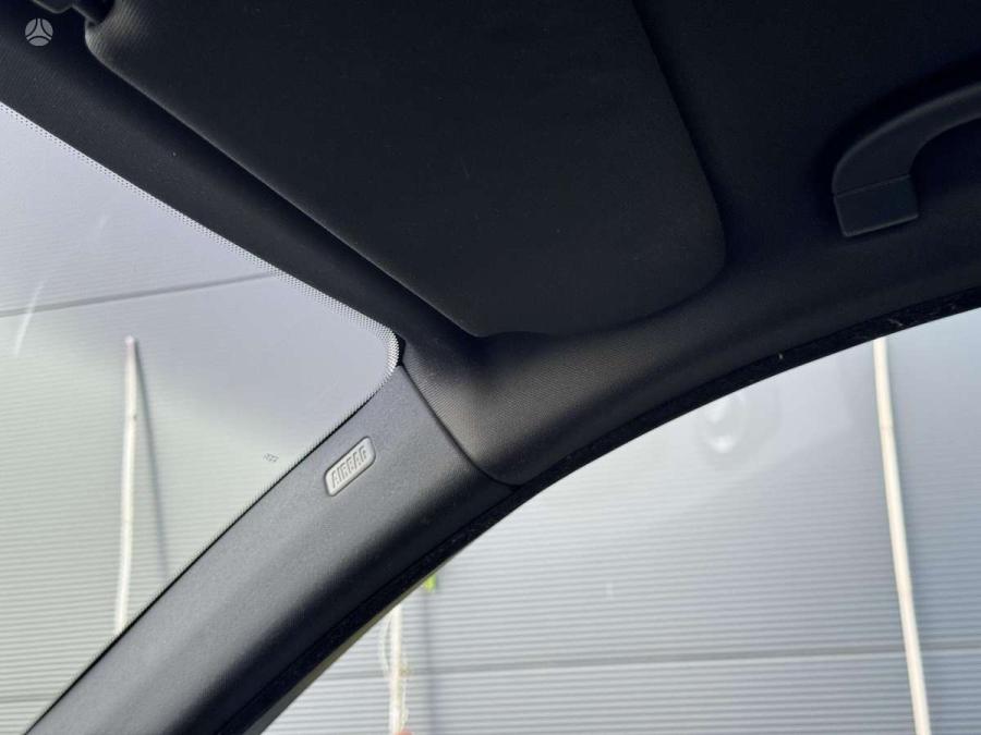 Melns BMW 320 2008 Viļņa, ar dzinēja tilpumu 2.00 L un nobraukumu 279 tūkst. km par 3800 €, foto 7 vietnē AUTOMOTO.COM.LV