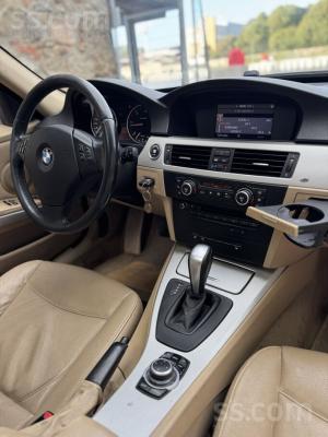 Melns BMW 320 2008 Liepāja, ar dzinēja tilpumu 2.00 L un nobraukumu 0 tūkst. km par 3450 €, foto 4 vietnē AUTOMOTO.COM.LV