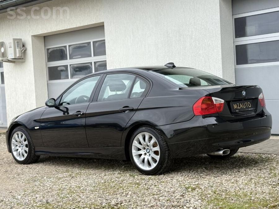 Melns BMW 320 2008 Tukums, ar dzinēja tilpumu 2.00 L un nobraukumu 273 tūkst. km par 5890 €, foto 6 vietnē AUTOMOTO.COM.LV