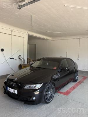 Melns BMW 320 2009 Liepāja, ar dzinēja tilpumu 2.00 L un nobraukumu 342 tūkst. km par 6000 €, foto 2 vietnē AUTOMOTO.COM.LV