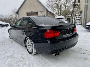 Melns BMW 320 2009 Šauļi, ar dzinēja tilpumu 2.00 L un nobraukumu 290 tūkst. km par 4350 €, foto 3 vietnē AUTOMOTO.COM.LV