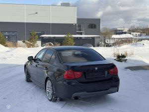 Black BMW 320 2009 in Vilnius, with an engine capacity of 2.00 L and mileage of 322 thousand km for 6100 €, photo 7 on AUTOMOTO.COM.LV