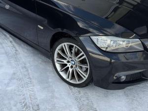 Black BMW 320 2009 in Vilnius, with an engine capacity of 2.00 L and mileage of 322 thousand km for 6100 €, photo 14 on AUTOMOTO.COM.LV